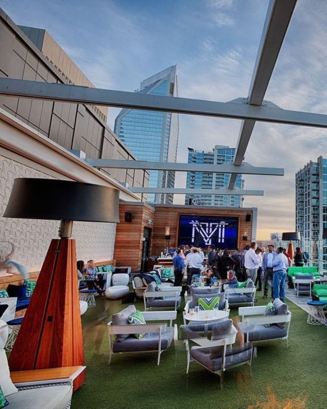 The best rooftop bars in the world 2024 revealed - Mandoe Media